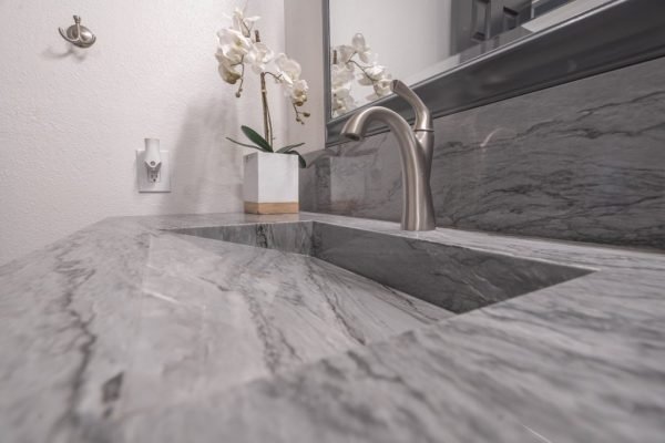 Exploring Integrated Sinks: Pros, Cons, and Key Considerations